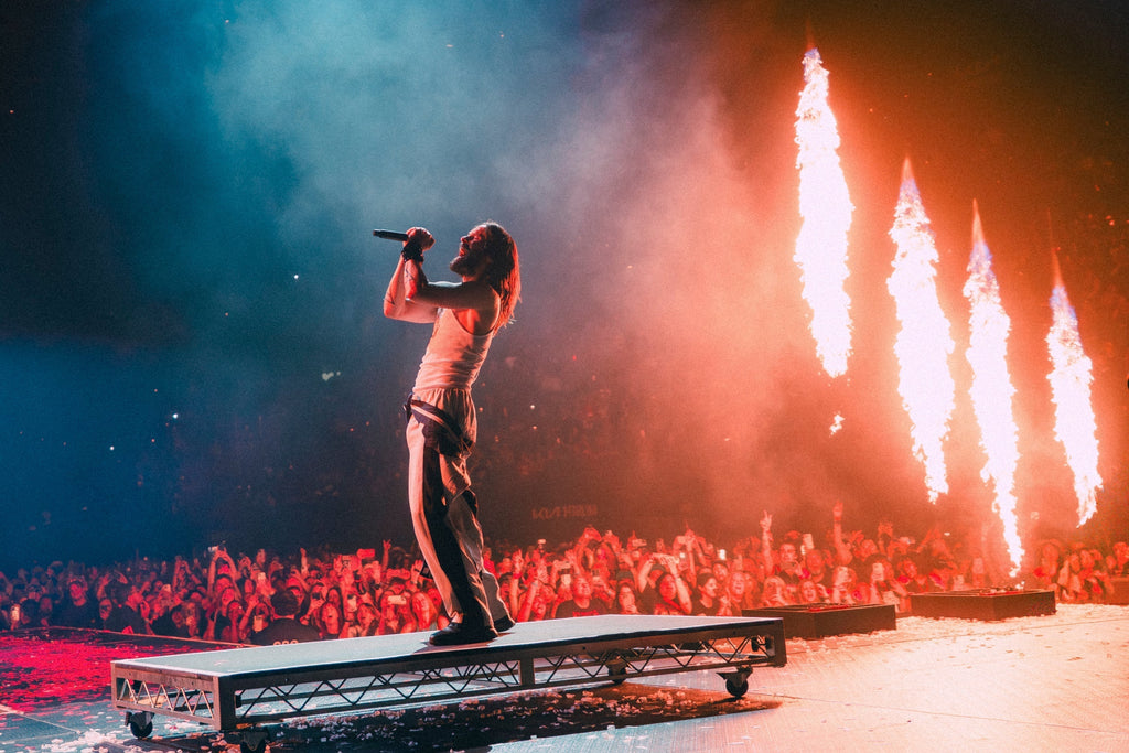 Thirty Seconds to Mars Celebrate A Beautiful Lie 20th at Sold-Out LA ...